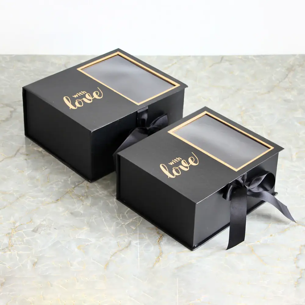 Custom Printed Luxury Gift Packaging Boxes at Wholesale